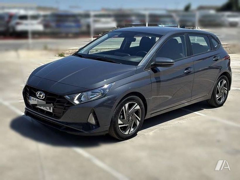 HYUNDAI i20 (2023) - 14.990 € en Madrid