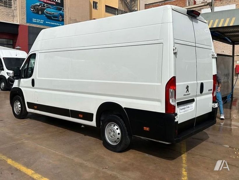 PEUGEOT Boxer (2021) - 20.990 € en Barcelona