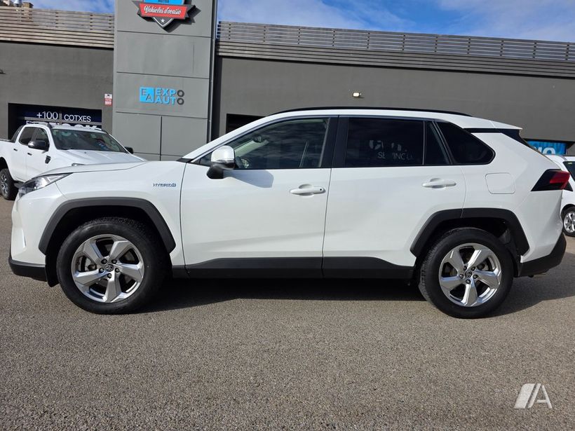 TOYOTA RAV-4 (2019) - 28.990 € en Girona