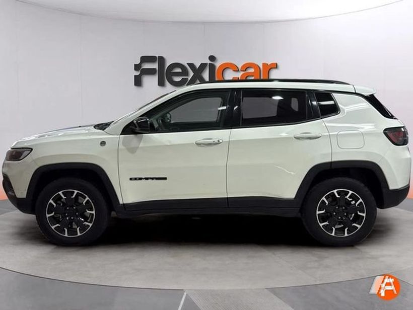 JEEP Compass (2022) - 19.490 € en Barcelona