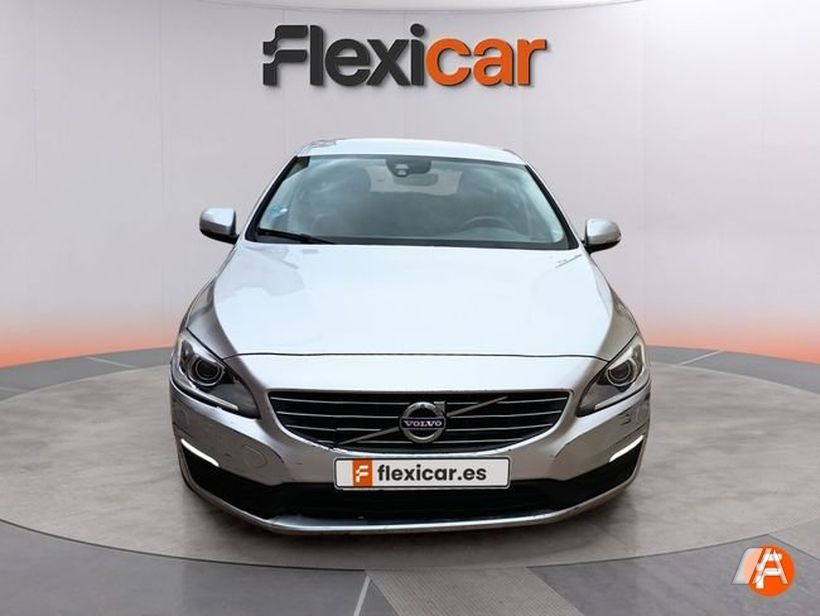 VOLVO V60 (2018) - 21.390 € en Ciudad Real