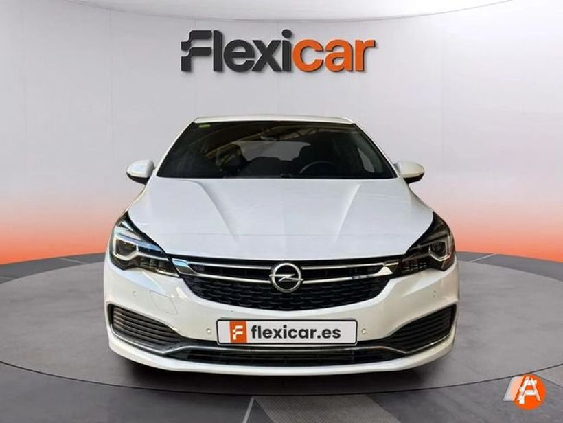 OPEL Astra (2018) - 14.290 € en Córdoba