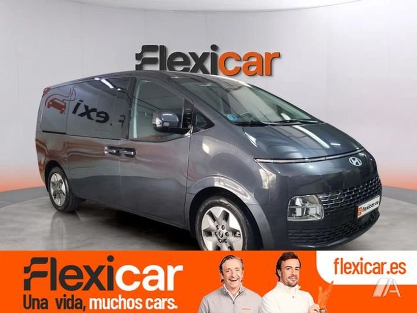 HYUNDAI Staria (2024) - 40.990 € en Barcelona