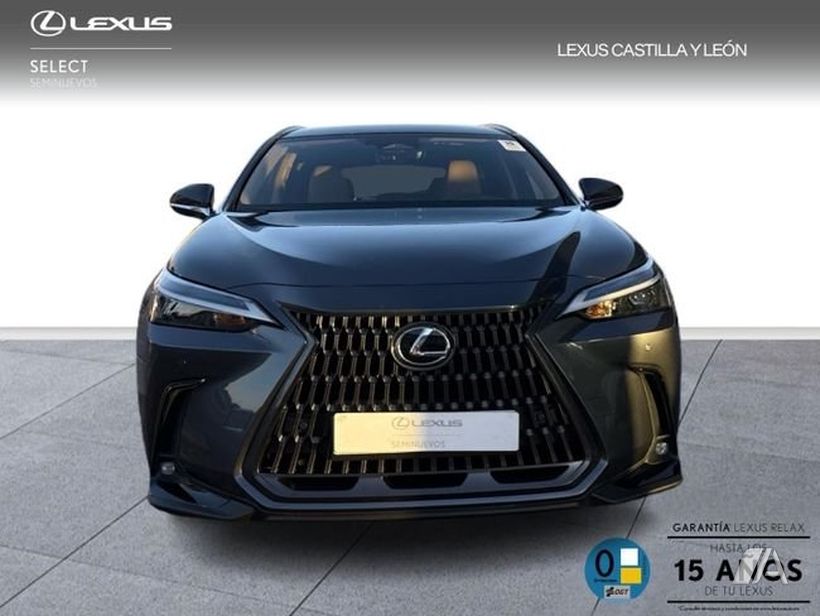 LEXUS NX (2025) - 53.990 € en León