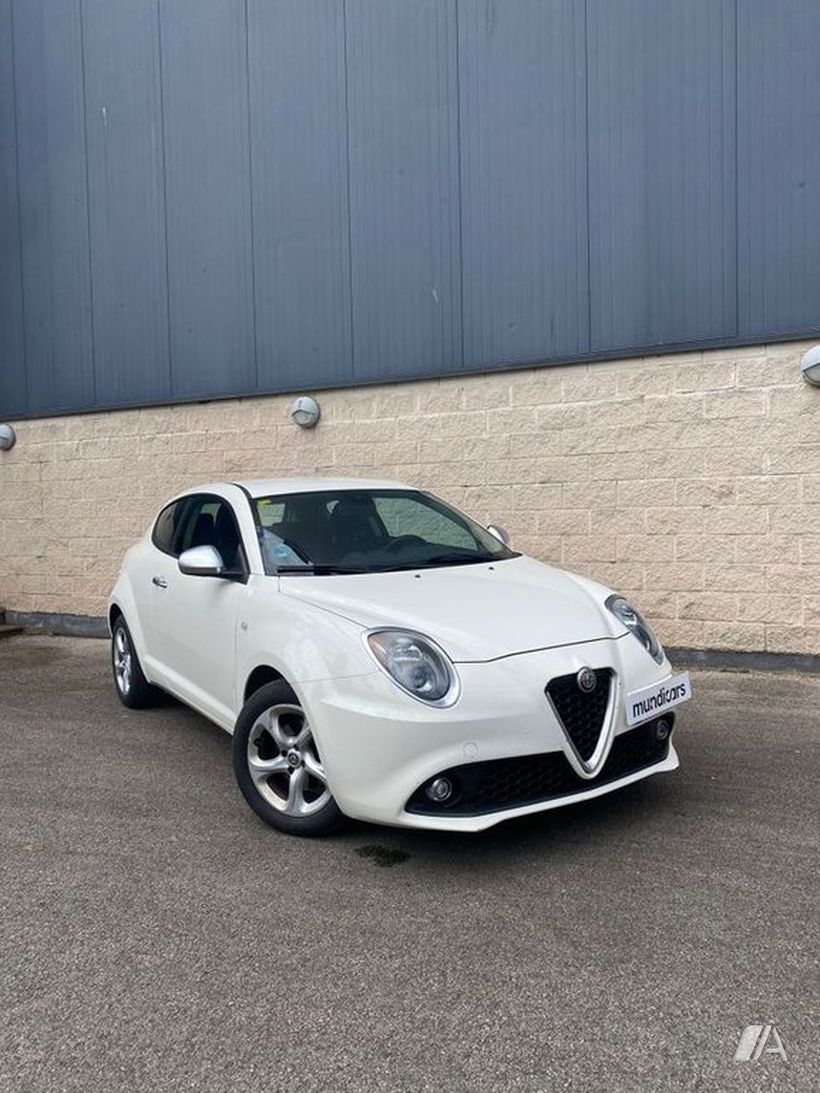ALFA ROMEO MiTo (2018) - 9.990 € en Barcelona