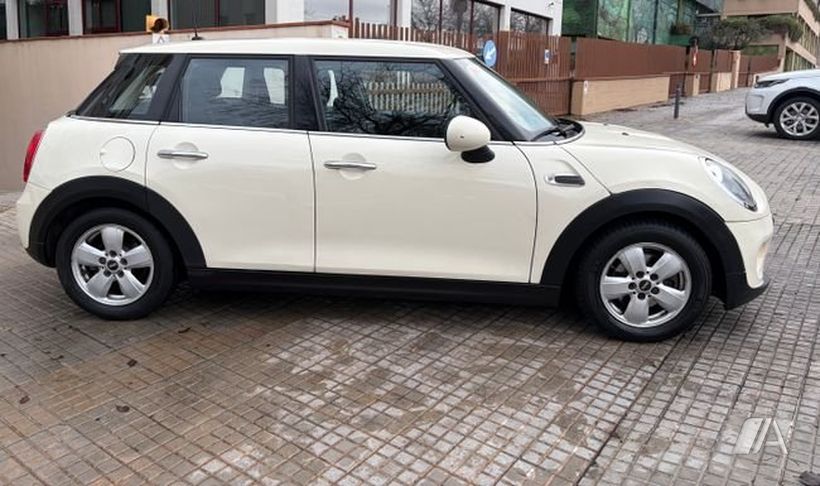 MINI One (2017) - 9.900 € en Barcelona