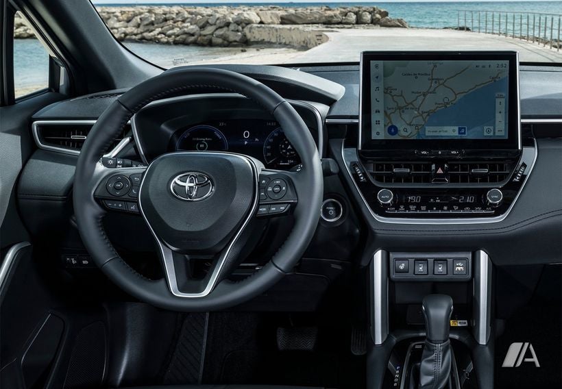 Ficha técnica y precios del TOYOTA Corolla Cross Hybrid 200 Style 5p ...