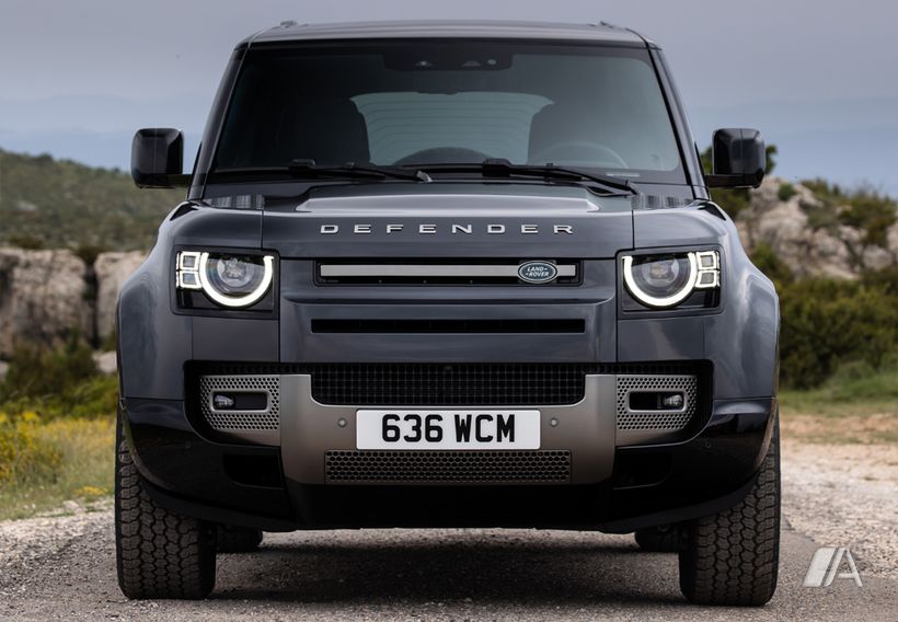 LAND-ROVER Defender 110 3.0D l6 MHEV Sedona Edition AWD Aut. 250 4x4 ...