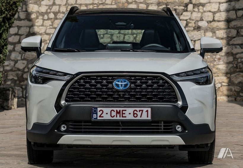 Ficha técnica y precios del TOYOTA Corolla Cross Hybrid 200 GR Sport 5p ...