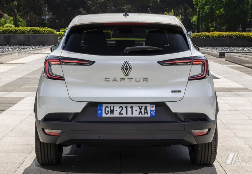 RENAULT Captur E-Tech Full Hybrid Techno 117kW 5p 2025 | Ficha técnica, precio y medidas ...