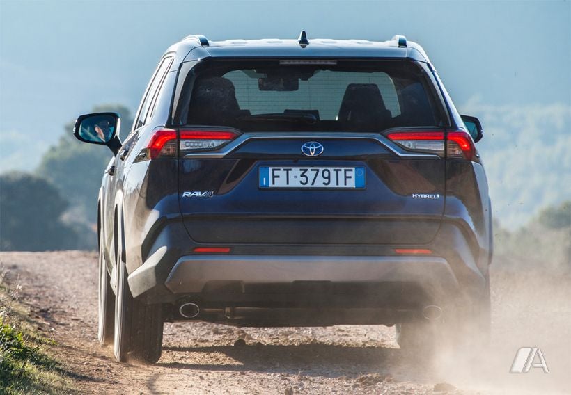 TOYOTA RAV-4 2.5 Plug-in hybrid 4WD GR Sport Plus 5p 2024 | Ficha técnica, precio y medidas ...