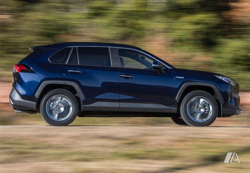 TOYOTA RAV-4 2.5 Plug-in hybrid 4WD GR Sport Plus 5p 2024 | Ficha técnica, precio y medidas ...