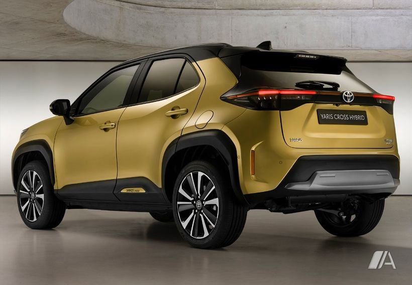 TOYOTA Yaris Cross 130H Active Plus 5p 2025 | Ficha técnica, precio y ...