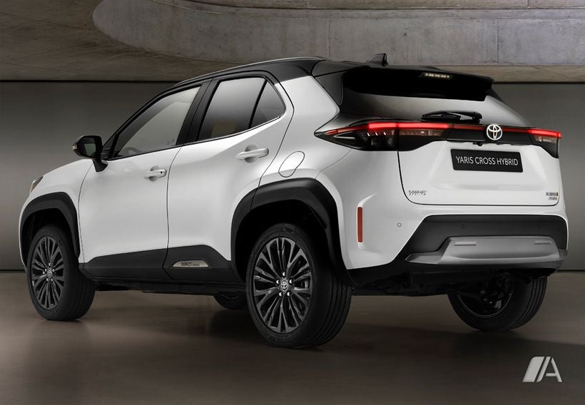 TOYOTA Yaris Cross 130H Active Plus 5p 2025 | Ficha técnica, precio y ...