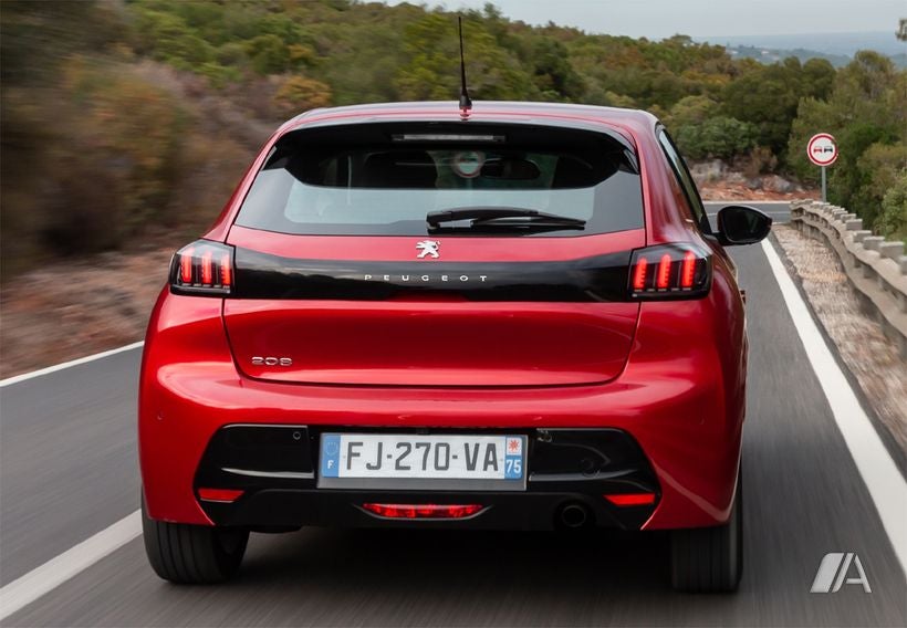 Ficha técnica y precios del PEUGEOT 208 1.2 Puretech S&S Allure 100 5p ...