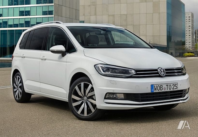 VOLKSWAGEN Touran 1.5 TSI R-Line DSG7 110kW Monovolumen nuevo
