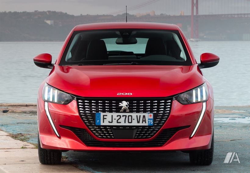 Ficha técnica y precios del PEUGEOT 208 1.2 Hybrid Allure e-DCS6 110 5p ...