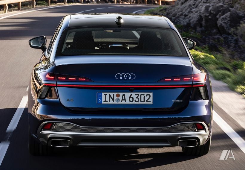 AUDI A6 e-hybrid quattro Advanced S tronic 220kW Berlina mediana o ...