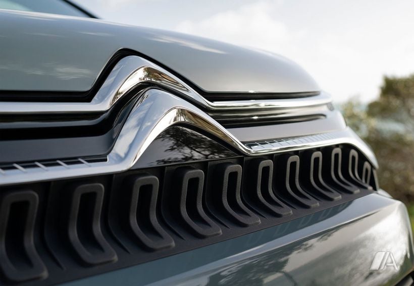 CITROEN C3 Aircross Hybrid Max e-DCS6 145 5p 2025 | Ficha técnica ...