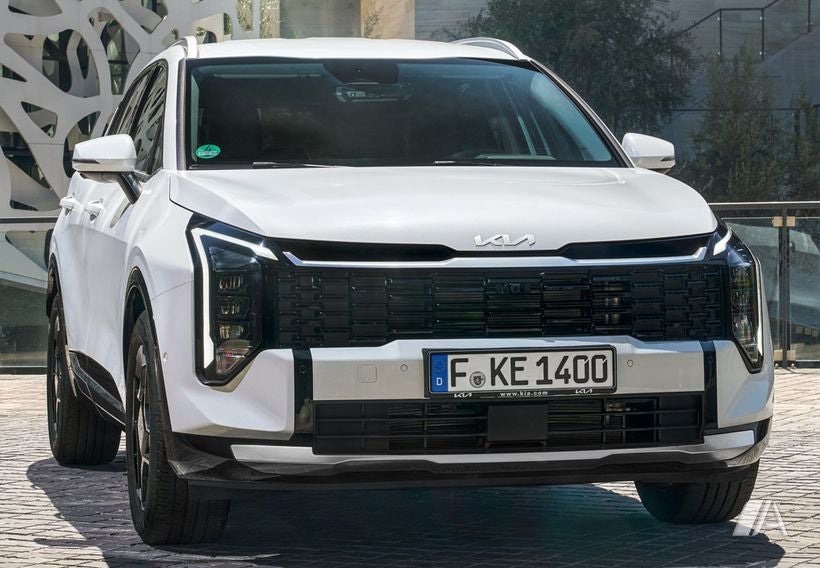 KIA Sportage 1.6 T-GDi MHEV Business DCT 4x2 160 5p 2024 | Ficha técnica, precio y medidas ...