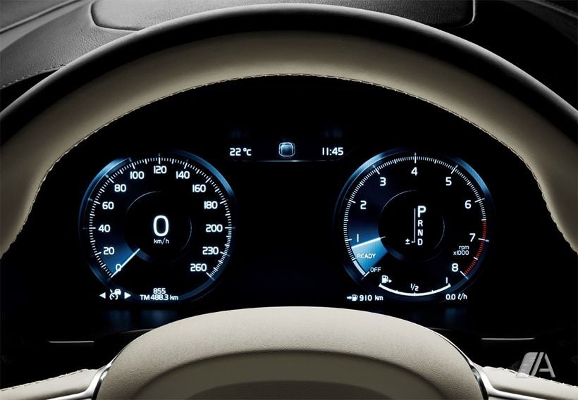 VOLVO V90 (2019) - 23.490 € en Sevilla