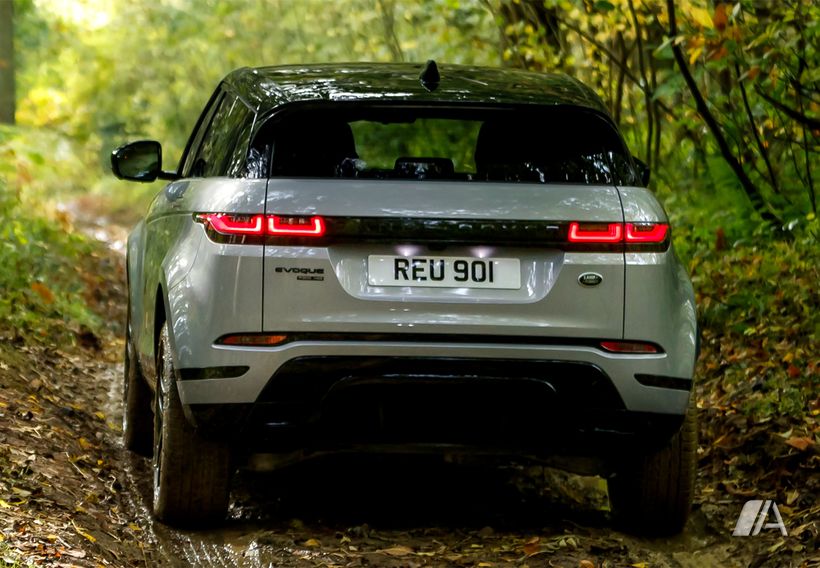 LAND-ROVER Range Rover Evoque 2.0eD4 SE 2WD 150 5p 2018 | Ficha técnica ...