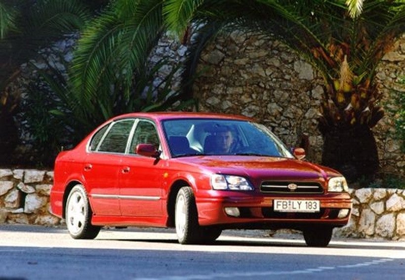 SUBARU Legacy 2.5 GX AWD Luxe 4p 1999 | Ficha técnica, precio y medidas ...