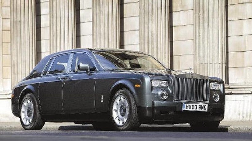 ROLLS-ROYCE Phantom V12 4p 2003 | Ficha técnica, precio y medidas ...
