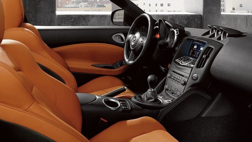 NISSAN 370Z Base 3p 2009 | Ficha técnica, precio y medidas | Autocasión