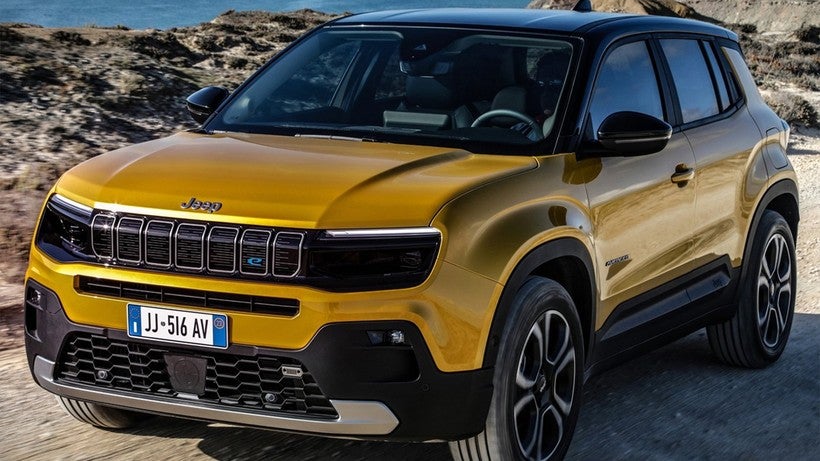 JEEP Avenger BEV Altitude 4x4, SUV o pickup de nuevo en