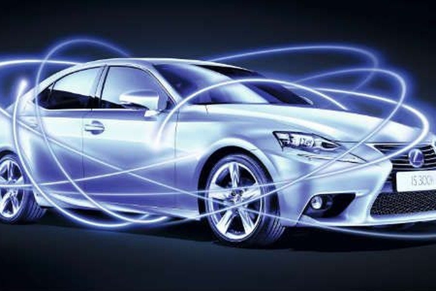 Lexus Protect, incorporado a toda la gama del IS