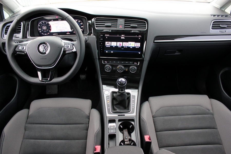 Prueba del Volkswagen Golf 1.5 TSI 150 CV: ¿para qué un GTI? | Autocasión