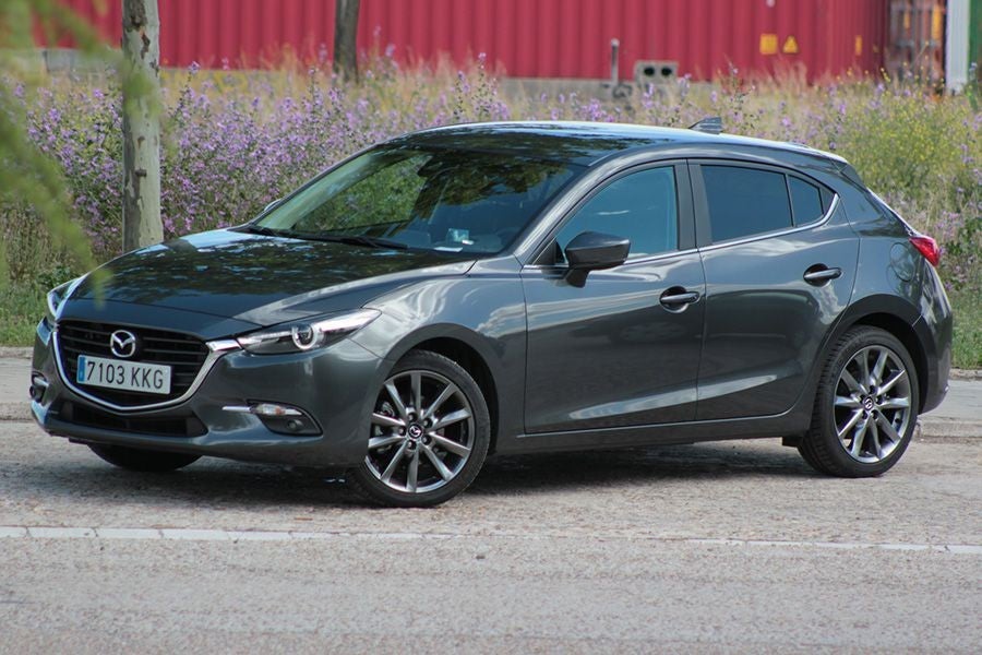 Prueba del Mazda3 2018 de gasolina y 120 CV | Autocasión