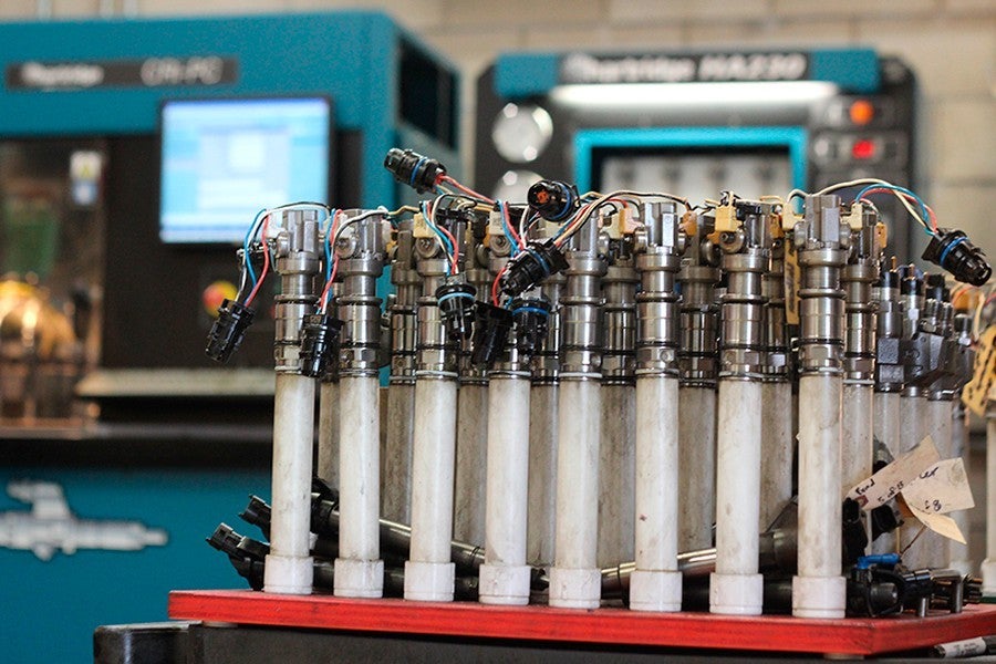 Inyectores - ¿Qué es Inyectores? | Diccionario Autocasión