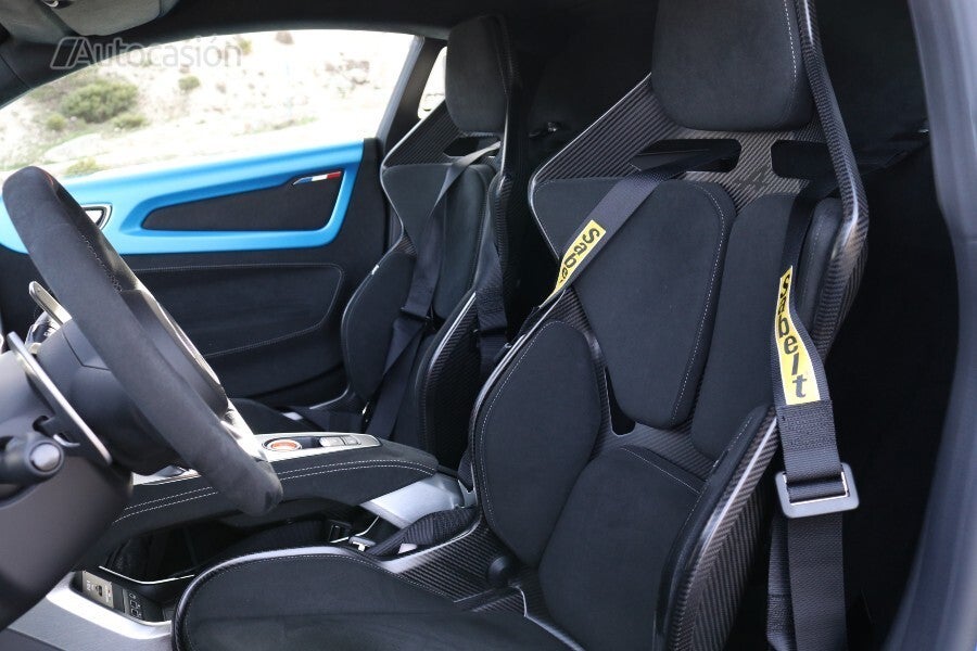 VÍDEO | Prueba del Alpine A110 R: el rey de reyes | Autocasión